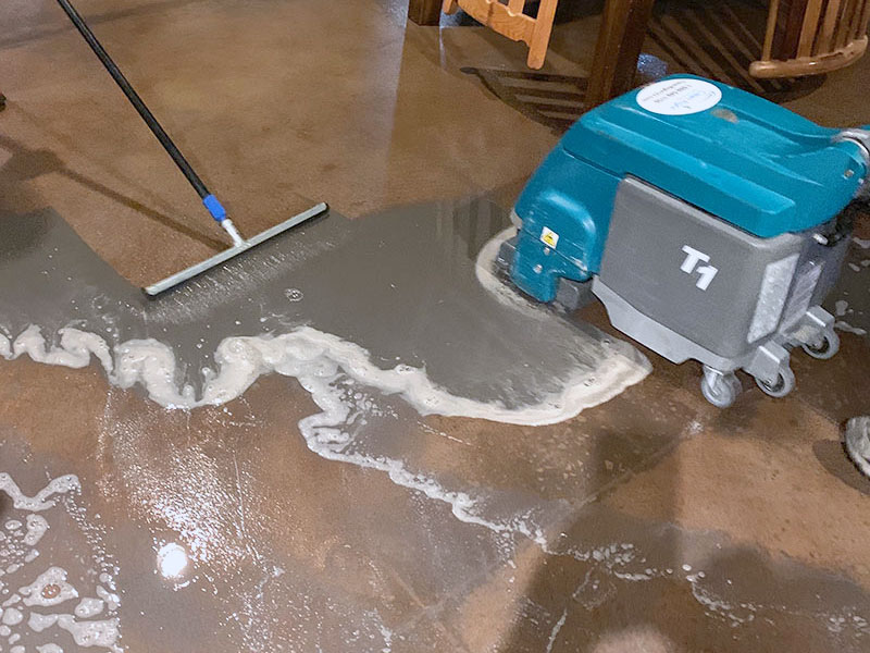 Floor Cleaning Services in Chattanooga TN | Clean Right Solutions